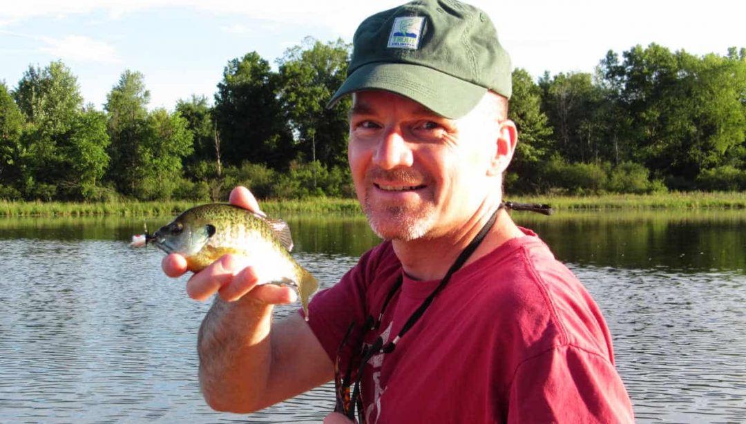 How to Fly Fish for Bluegills (Plus a KILLER Fly to Try!) - Guide ...
