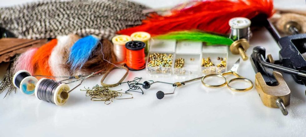 The Best Fly Tying Tools (And 4 Tricks For New Fly Tiers) - Guide ...