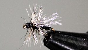 How To Tie Flies (Step by Step) - Guide Recommended