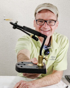 Selecting the Best Fly Tying Vise: Complete Buyers Guide - Guide ...
