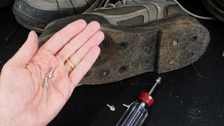 Felt vs. Rubber Sole Wading Boots (Which is Best for You) - Guide ...